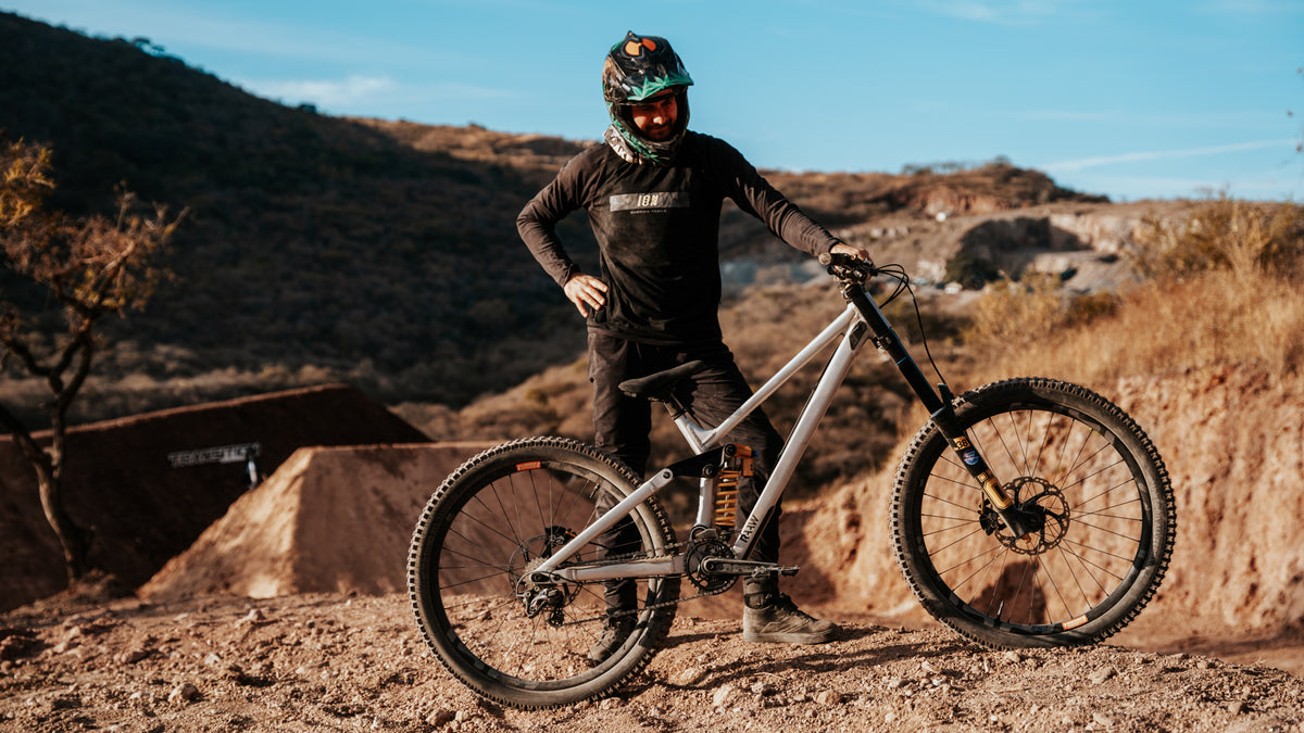 Stevie Schneider at the Freeride Fiesta in Mexico – RAAW Mountain Bikes